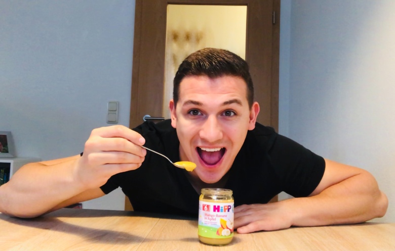 Most baby food eaten in one minute | 吉尼斯世界纪录