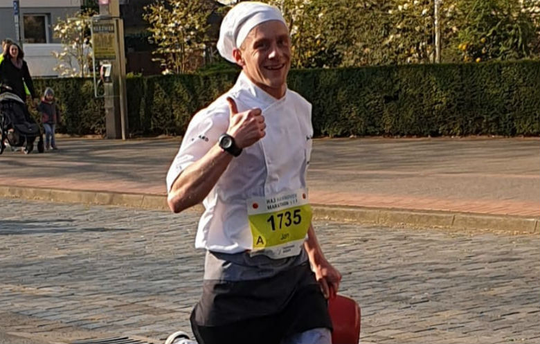 Fastest marathon dressed as a chef (male) | 吉尼斯世界纪录