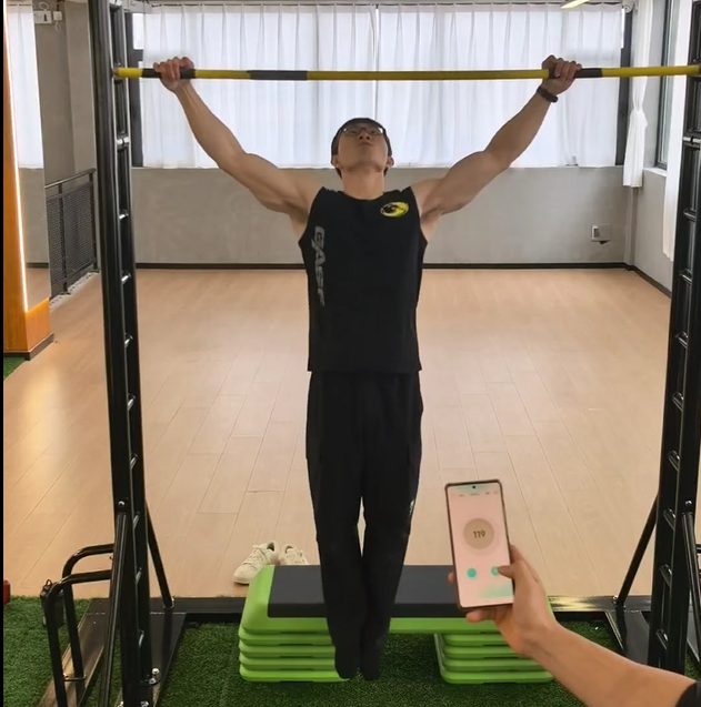 Most pull ups in three minutes (male) | 吉尼斯世界纪录