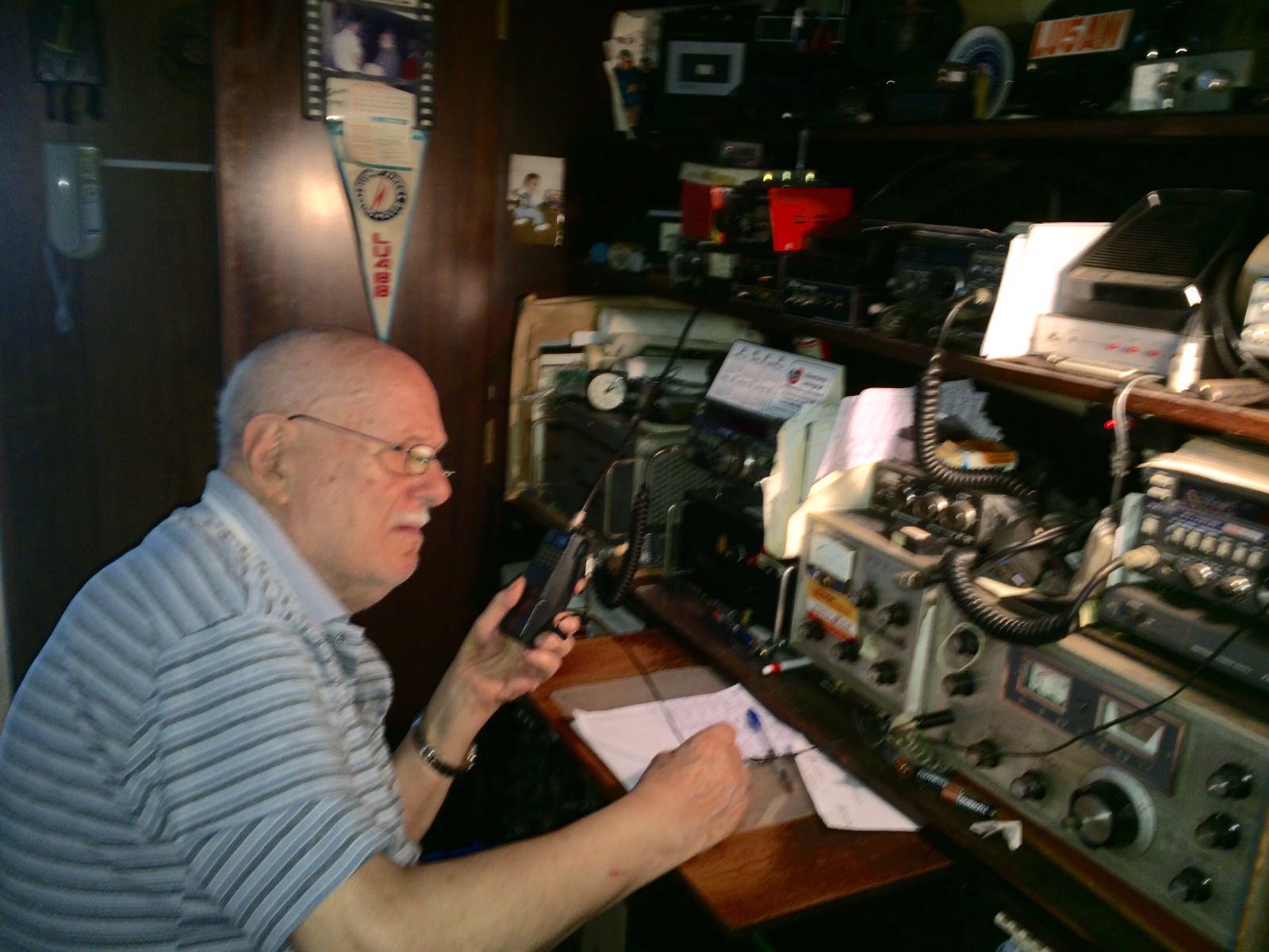 Oldest amateur radio operator (ham) | 吉尼斯世界纪录