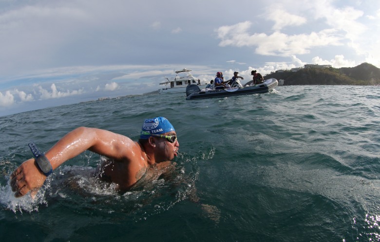 Fastest swim between Puerto Rico and the British Virgin Islands | 吉尼斯世界纪录