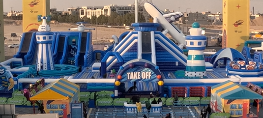 Largest inflatable theme park | 吉尼斯世界纪录