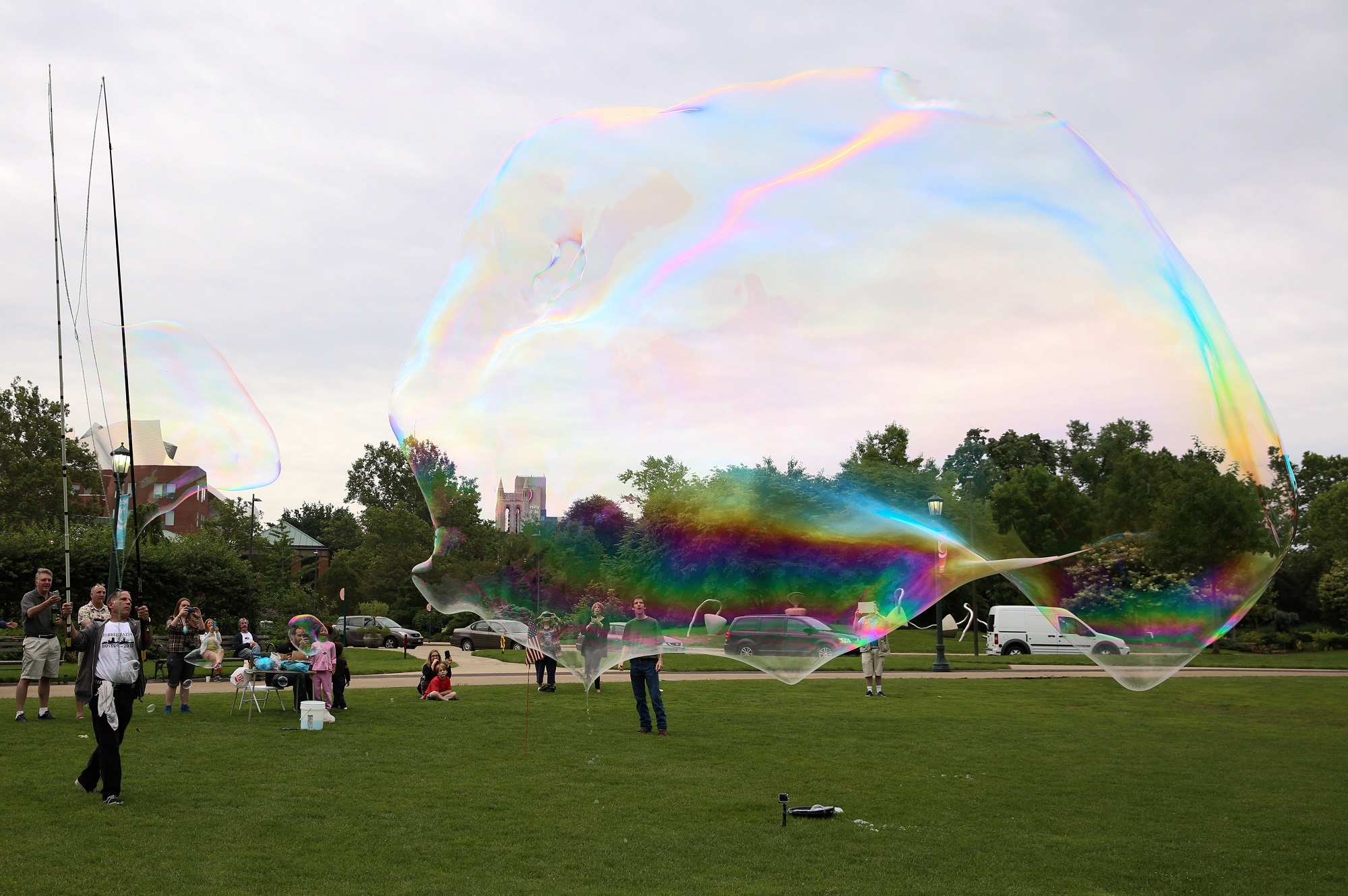 Largest free floating soap bubble (outdoors) | 吉尼斯世界纪录