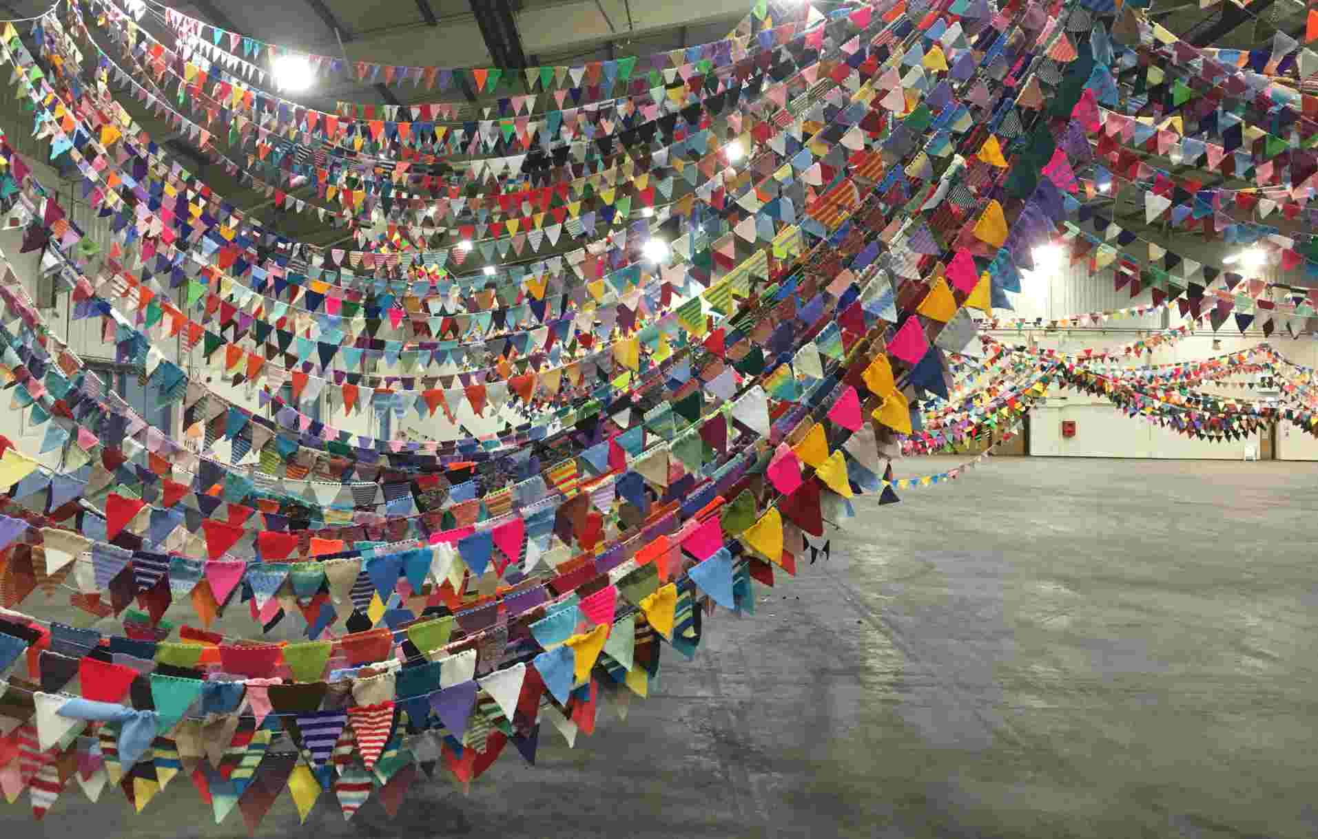 Longest knitted bunting line | 吉尼斯世界纪录