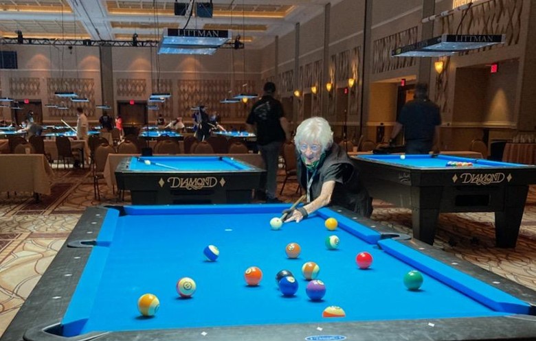 Oldest competitive pool player | 吉尼斯世界纪录